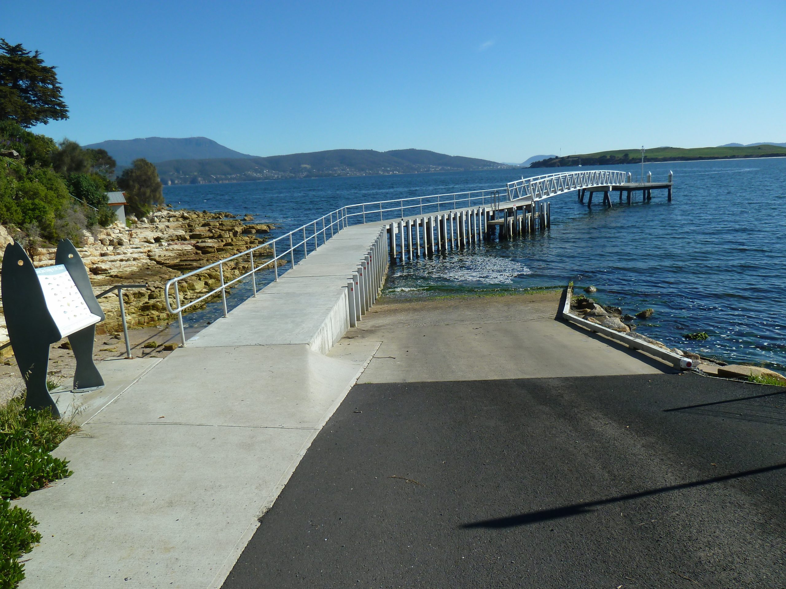 Opossum Bay Boat Ramp - Marine and Safety Tasmania