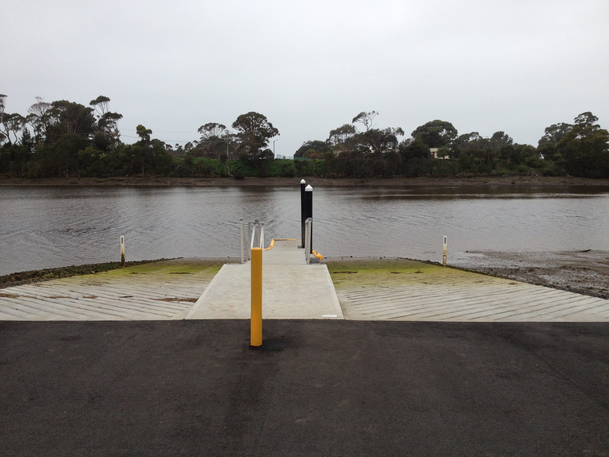 Wynyard Boat Ramp / Pontoon (Jenner Street) - Marine and Safety Tasmania
